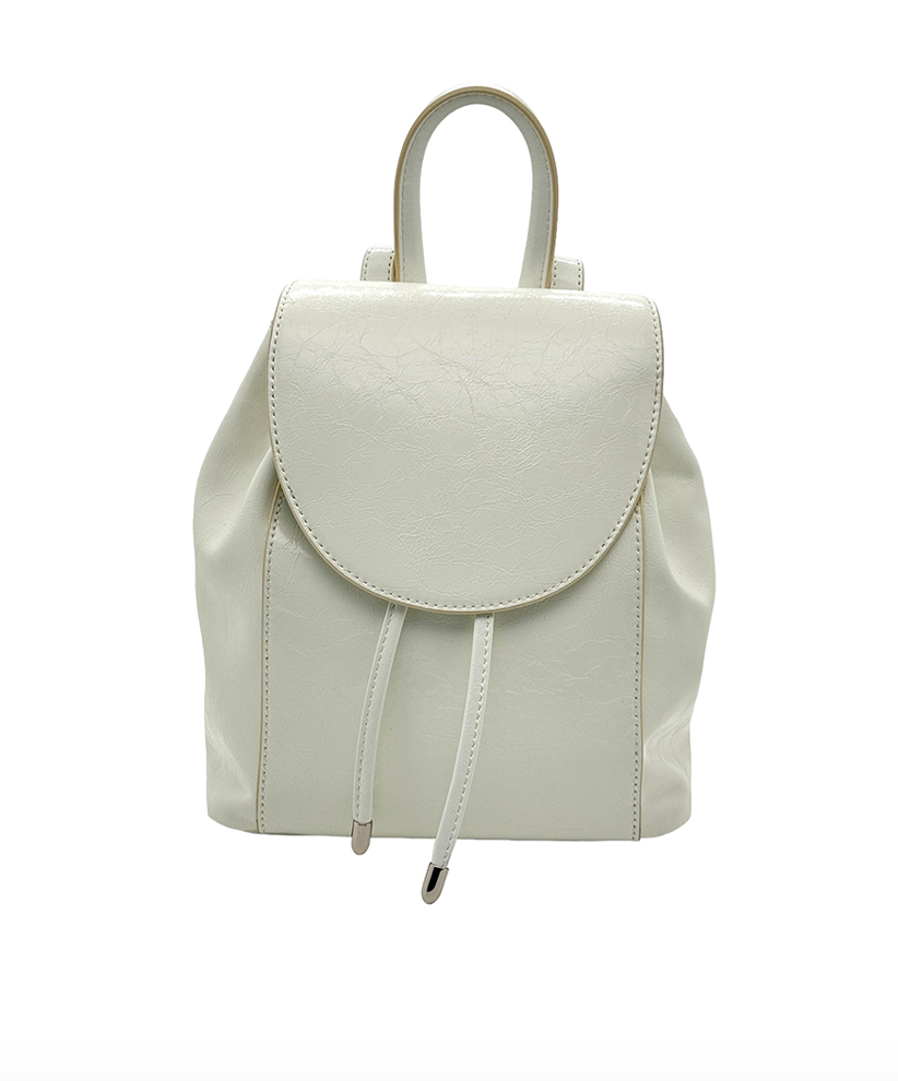 Basic Leather Backpack - No Brand No Name