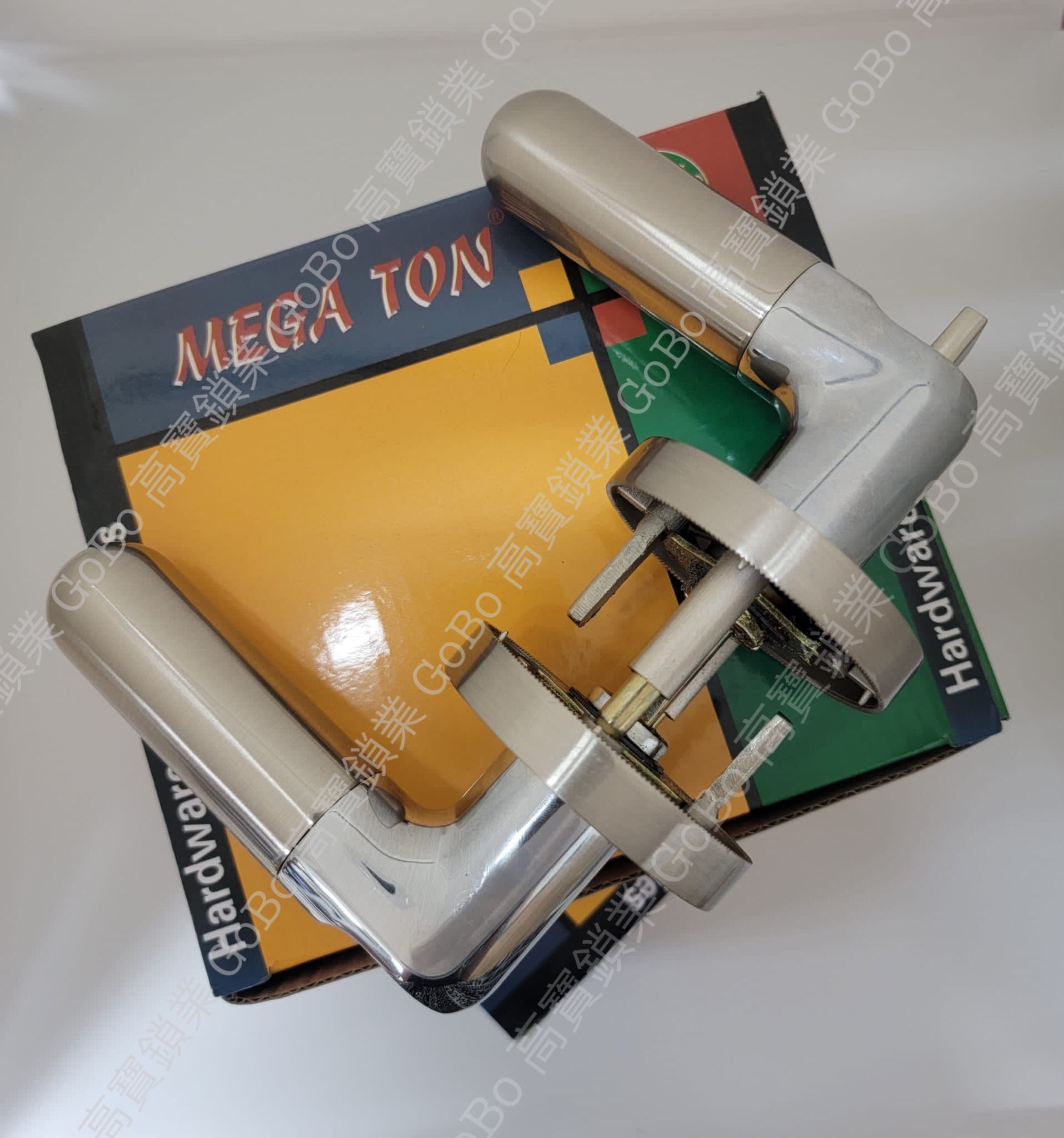 Megaton 3030 牛角房門鎖 【銀色】- 高寶鎖業 GoBo Lock & Key Duplicating - - - 高寶鎖業 ...